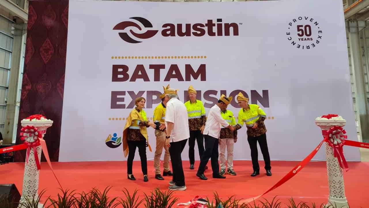 Ekspansi PT Austin Engineering di Kawasan Kabil, Rudi: Jamin Kepastian Investasi