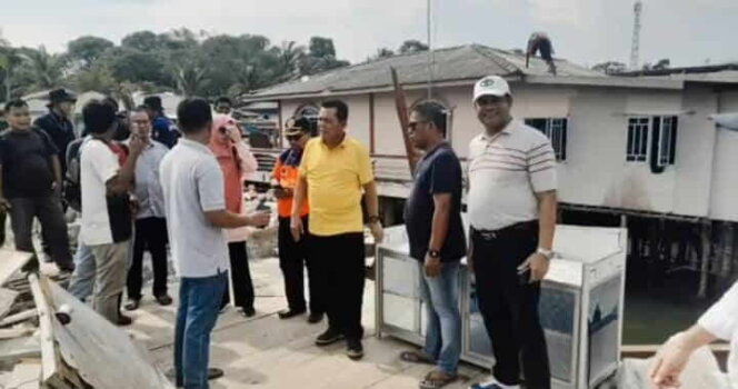 Anggota DPRD Kepri Bantu Korban Bencana Puting Beliung di Pulau Kasu