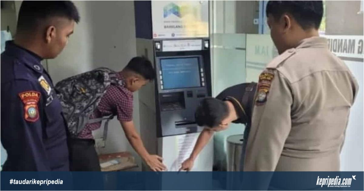 Seorang Pria di Batam Tertangkap saat Congkel Mesin ATM